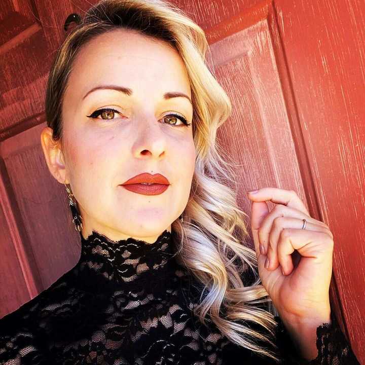 Susan Slaughter biography: age, parents, partner, net worth - Legit.ng