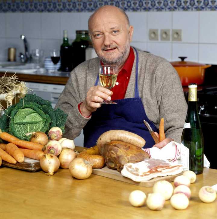 Biographie de Jean Pierre Coffe: Sa vie, ses drames, ses oeuvres ...