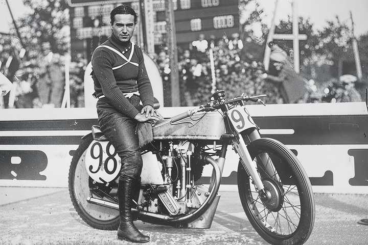 Who is the oldest F1 driver in history? 15 notable F1 veterans - Legit.ng
