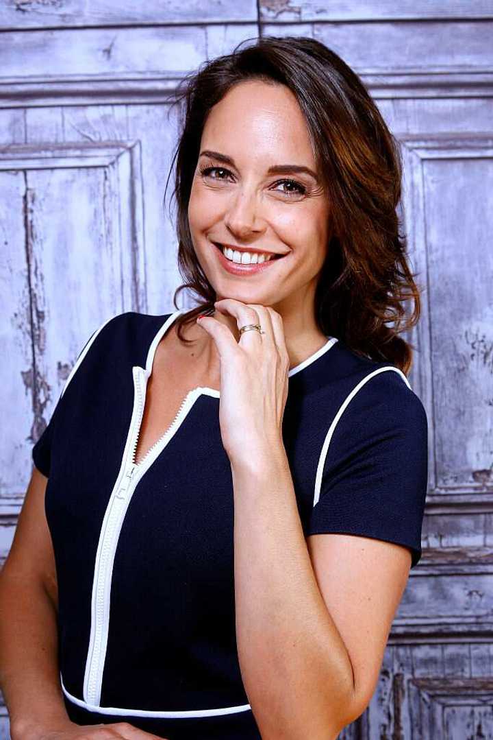 Julia Vignali: biographie, compagnon, âge, photos, émissions - Legit.ng