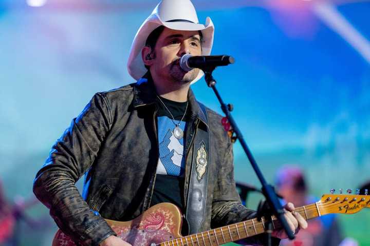 50 top male country singers you need to add to your playlist - Legit.ng