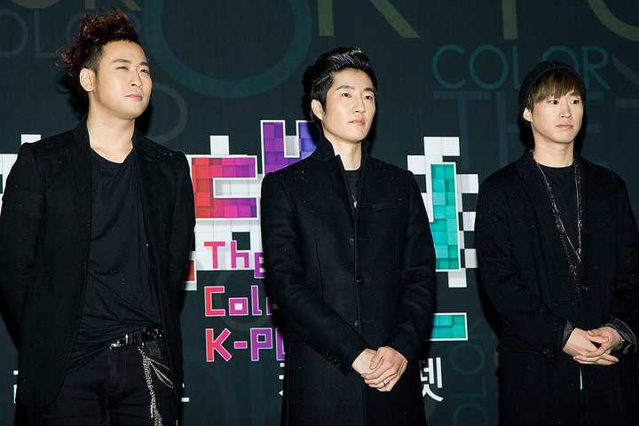 20+ iconic Asian rappers: Rising stars making waves in hip-hop - Legit.ng