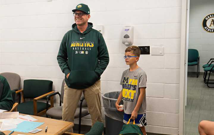 Who are Jim Harbaugh's family? Meet his 7 kids and their moms - Legit.ng