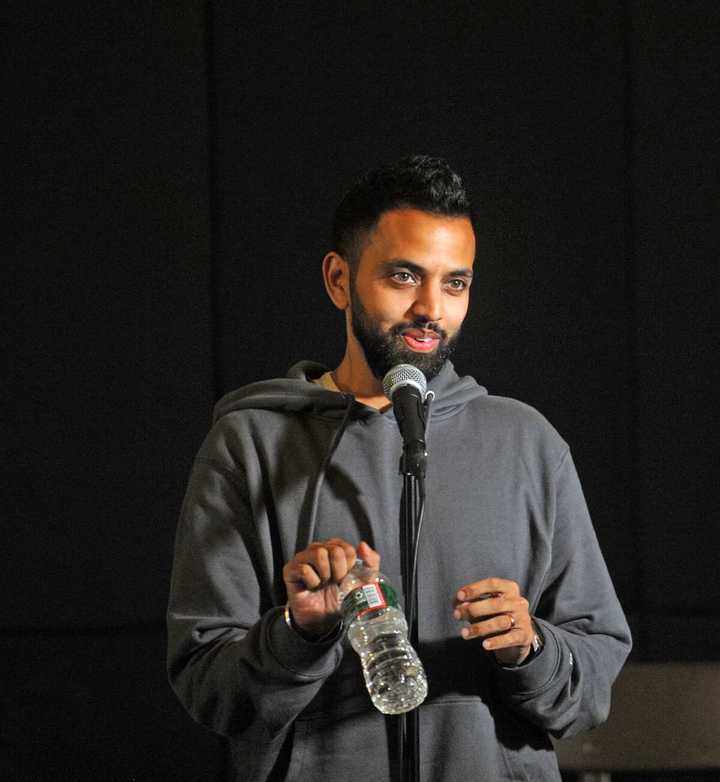 25 best Asian comedians to check out when you need a laugh - Legit.ng