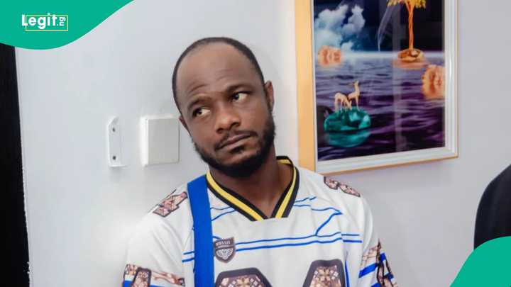 Anierobi Courage Allegedly Seen Beating Makeup Artist on Location ...