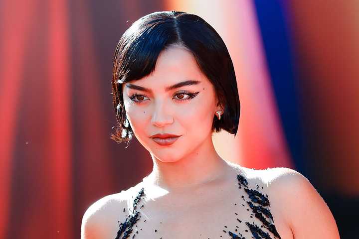 Isabela Merced's relationships: Who has the actress dated? - Legit.ng