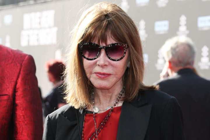 20 oldest living celebrities: famous people who are well over 90 - Legit.ng