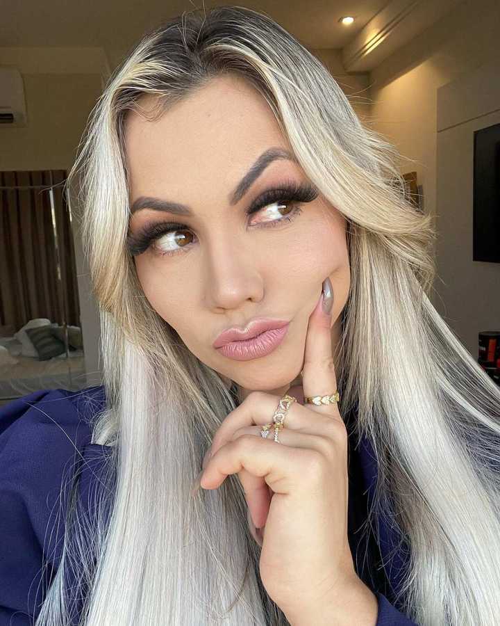 Vivi Winkler’s biography: age, height, measurements, net worth - Legit.ng