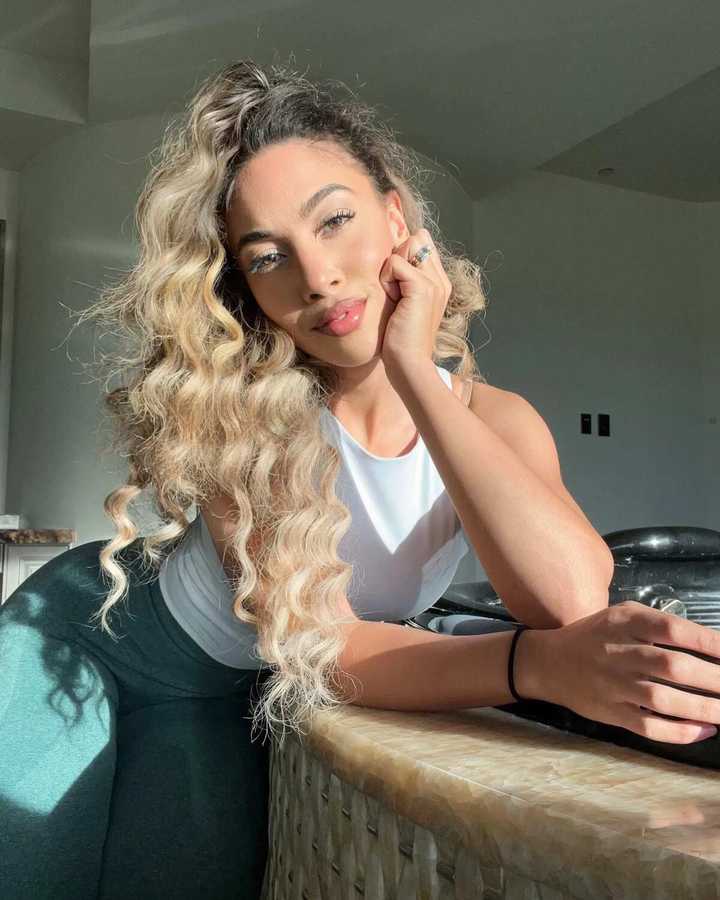 Brooke Ashley Hall’s biography: age, nationality, kids, net worth ...