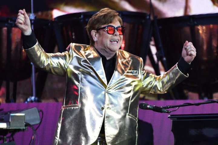 30 famous 80s singers: most iconic music artists of the era - Legit.ng