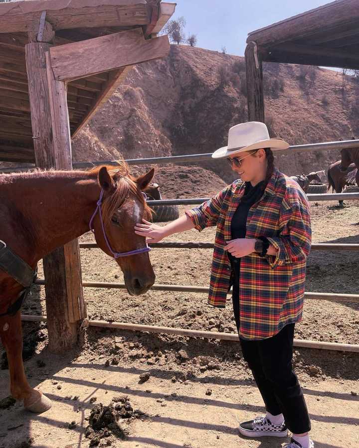 Sarah Schauer’s biography: age, birthday, partner, college - Legit.ng