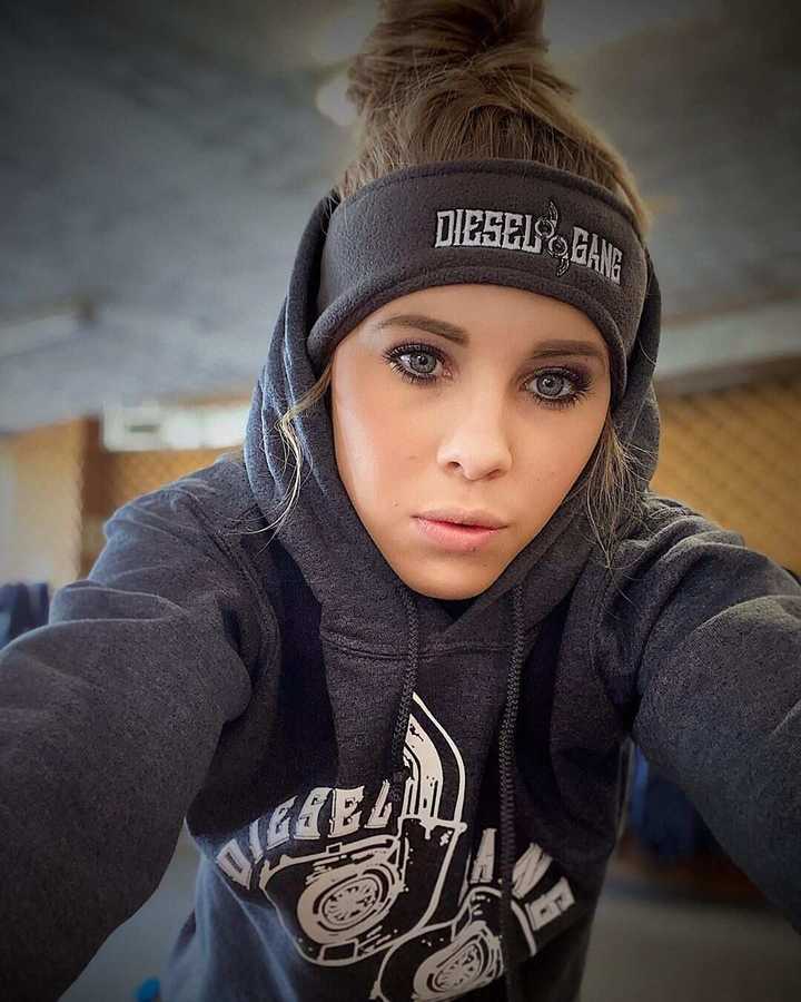 Katie Noel bio: Age, net worth, songs, Diesel Gang, is she single ...