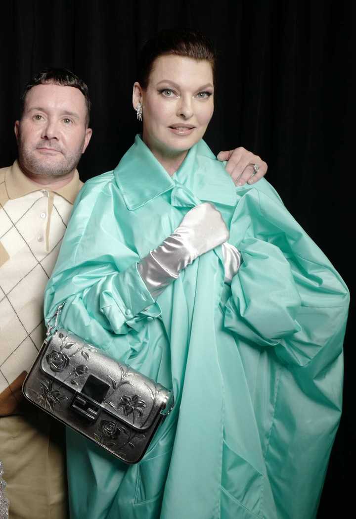 Linda Evangelista aujourd'hui : que devient l'ancien top model ? - Legit.ng