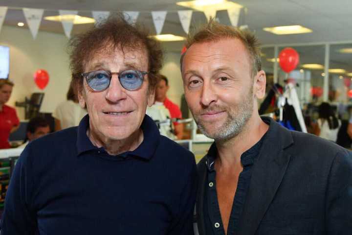 Alain Souchon grand-père, sa relation avec ses fils et petits-enfants ...