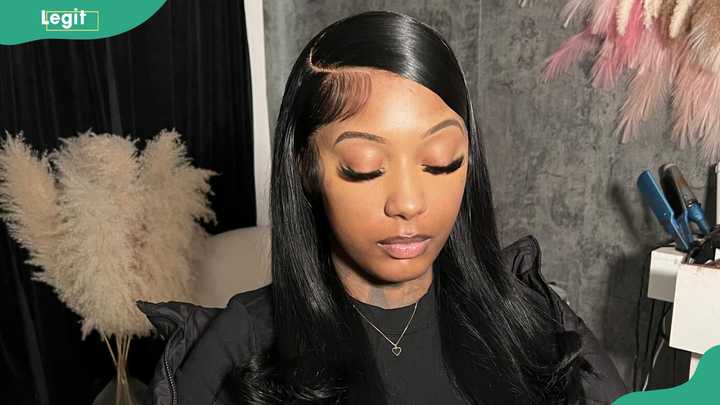 20+ trending frontal wig styles that will elevate your hair game - Legit.ng