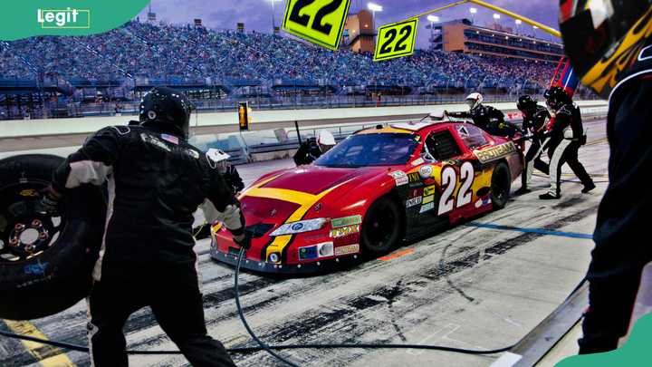 How long is a NASCAR race? Breaking down race duration and distance ...