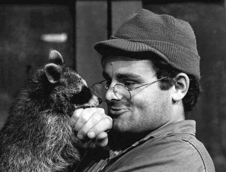 Gary Burghoff’s bio: age, career, net worth, wife and children - Legit.ng