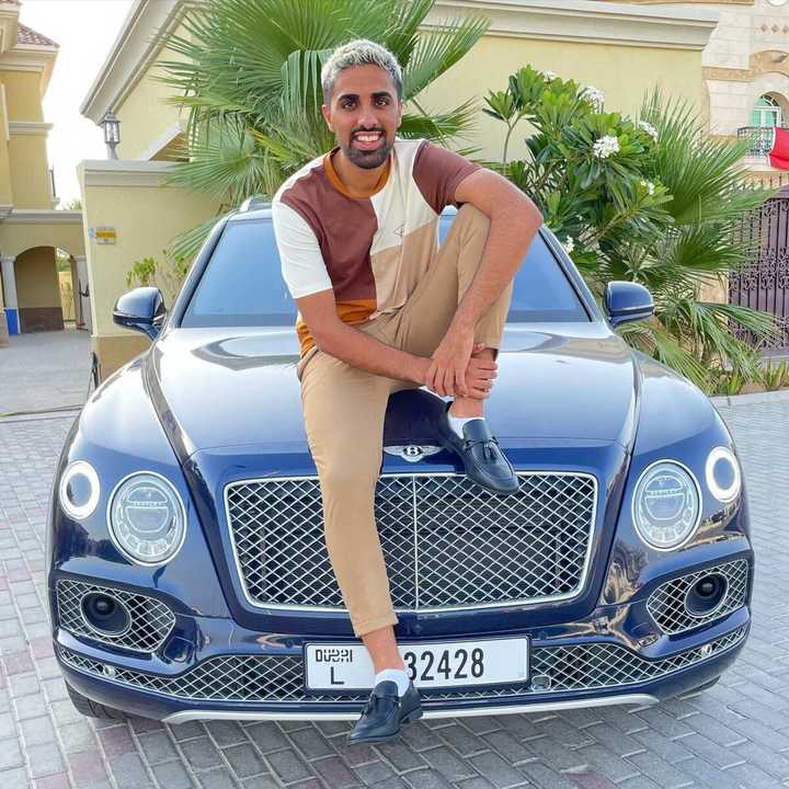 Mo Vlogs’ biography: age, height, real name, family, girlfriend - Legit.ng