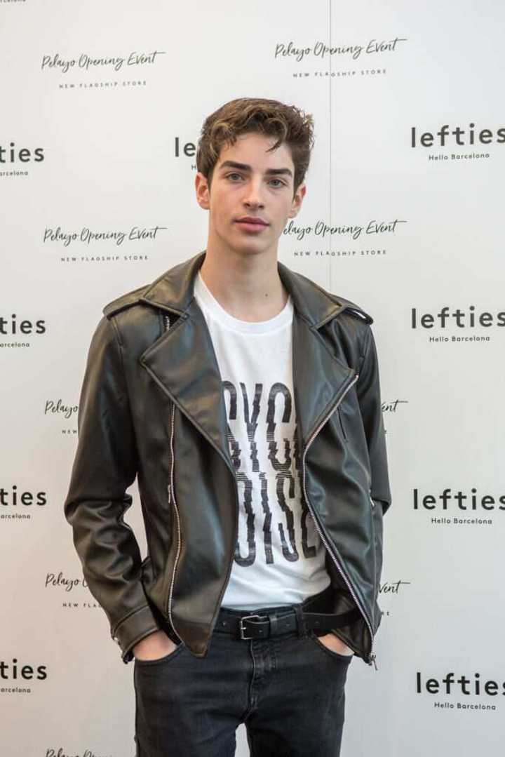 Manu Rios’ biography: age, height, birthday, who is he dating? - Legit.ng