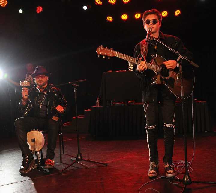 Isaak Presley's biography: age, height, family, girlfriend, net worth ...