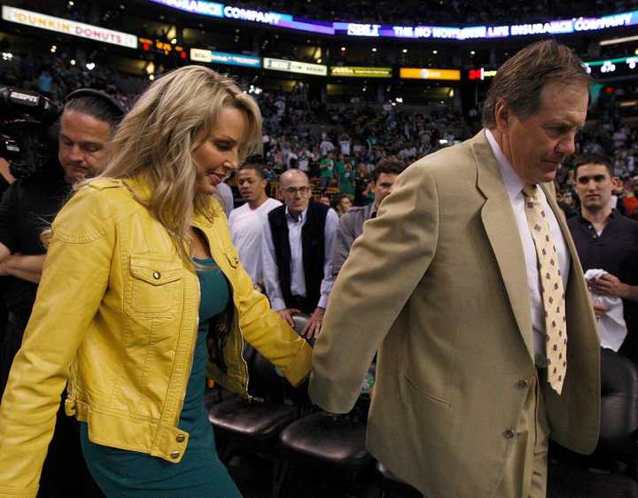Meet Linda Holliday, Bill Belichick’s long-time girlfriend - Legit.ng