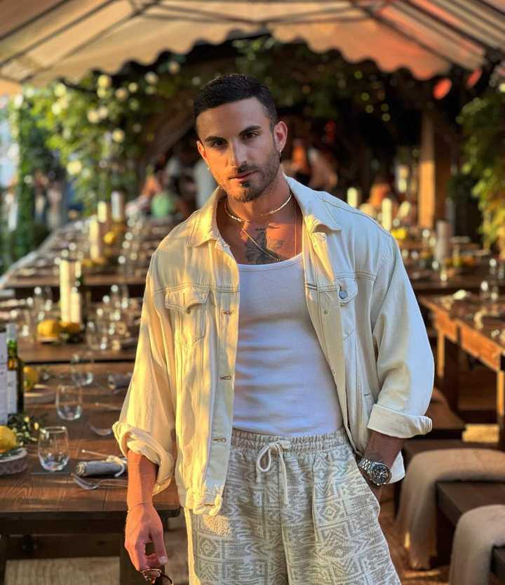 Qui est Antoine Goretti ? Portrait du candidat de télé-réalité - Legit.ng